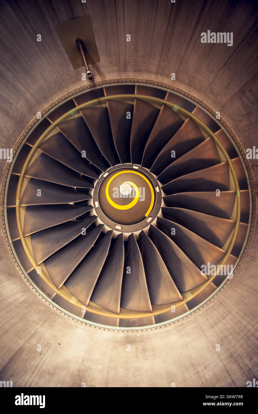 Turbo jet engine hi-res stock photography and images - Alamy