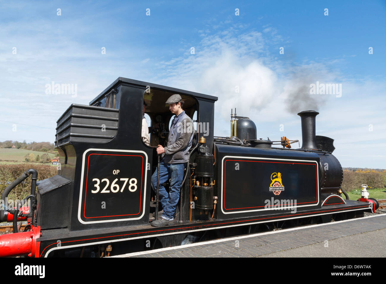Robertsbridge train station hi-res stock photography and images - Alamy
