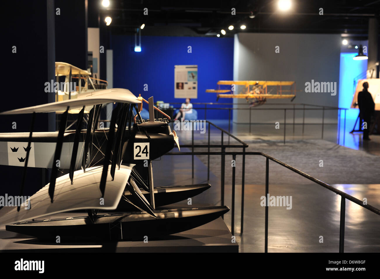 Zeppelin interior hi-res stock photography and images - Alamy
