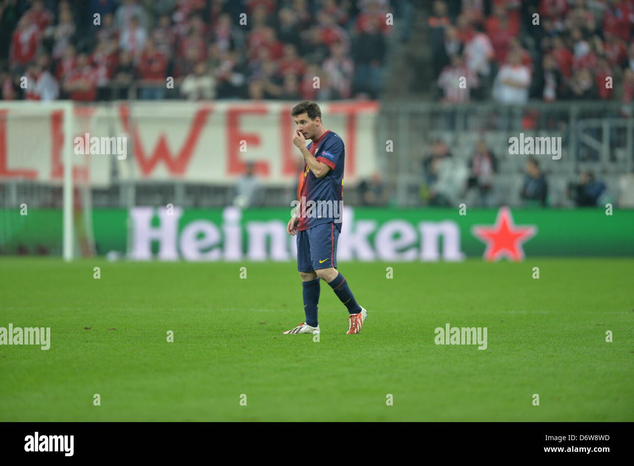 Barcelona's Lionel Messi on the football pitch during the UEFA ...