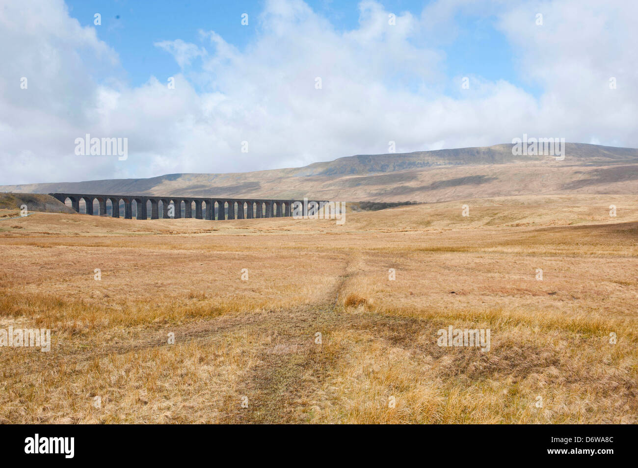 Ribblehead viaduct and Whernside Stock Photo - Alamy