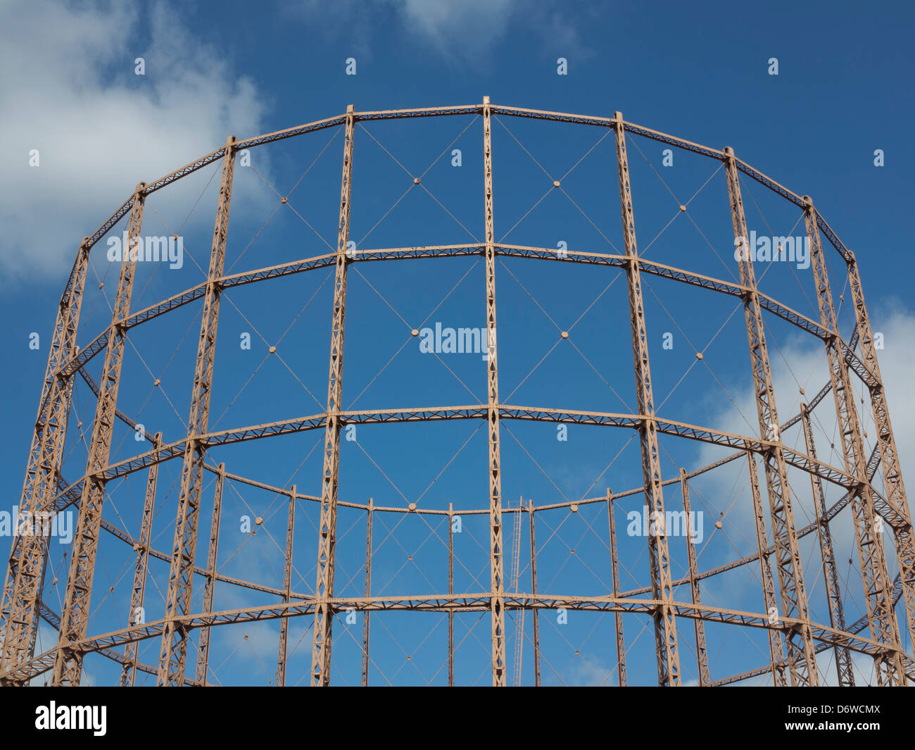 In london gasworks hi-res stock photography and images - Alamy