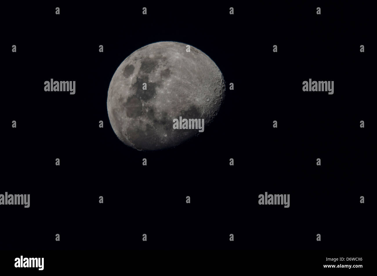 Three quarter phase moon hi-res stock photography and images - Alamy