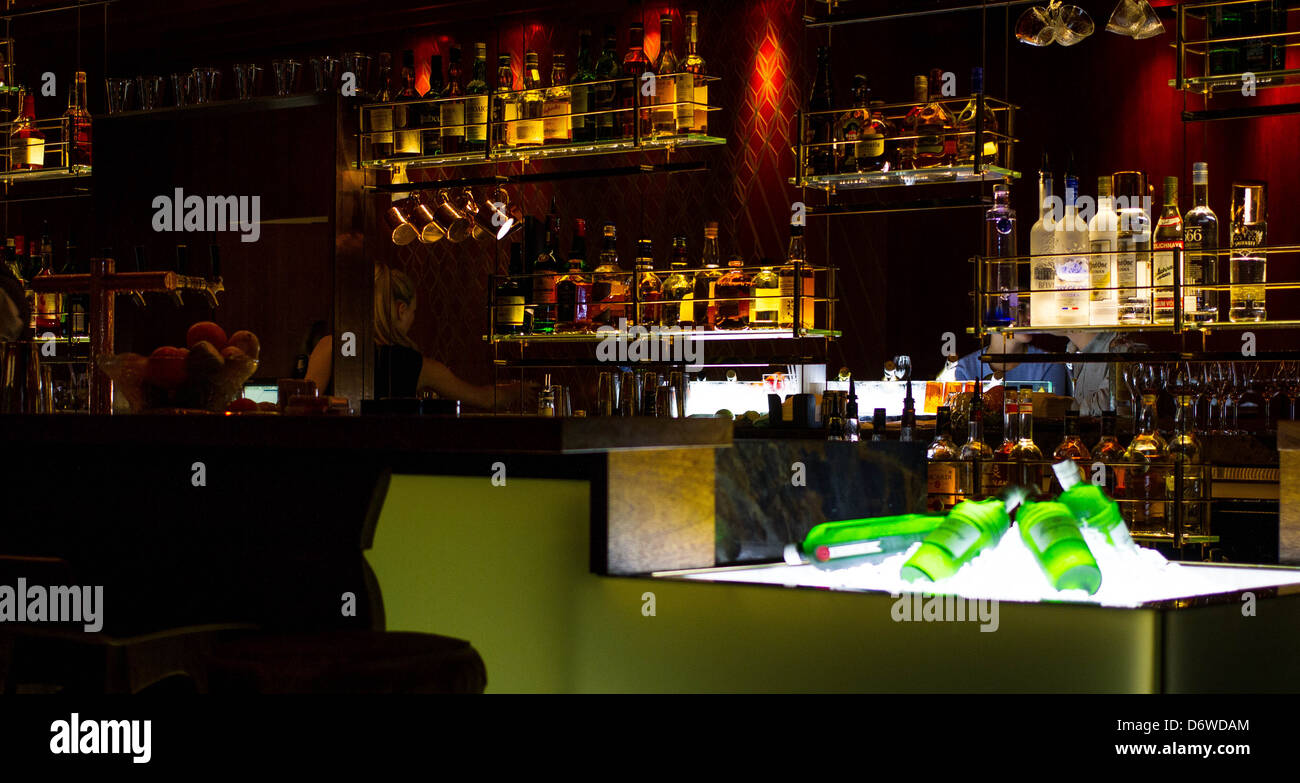 Dark night cola beer hi-res stock photography and images - Alamy