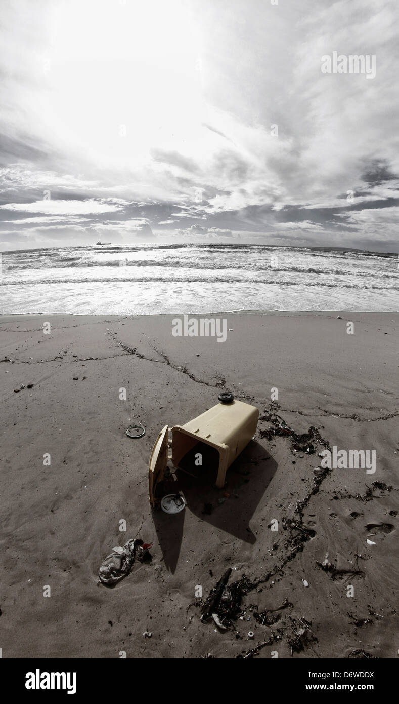 Trash bin seen on a beach in Palma de Majorca´s bay, on the Spanish ...
