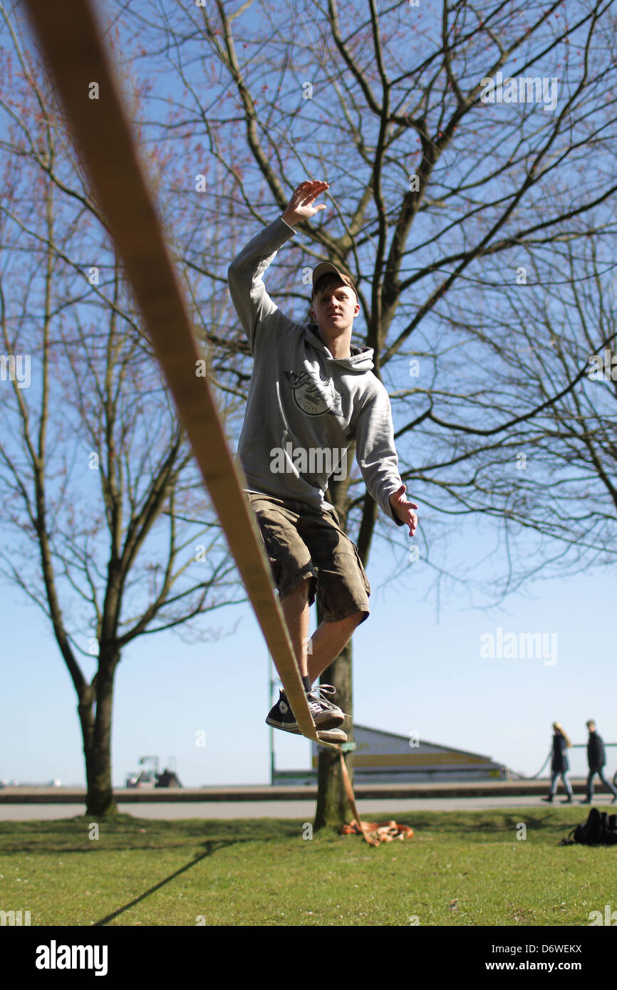 Sagging tree hi-res stock photography and images - Alamy