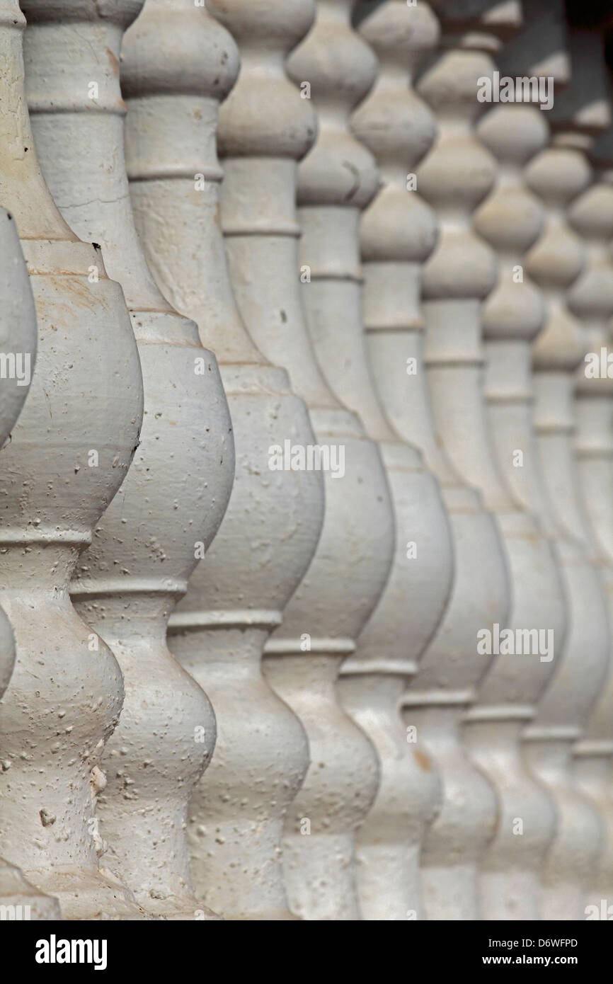 Stone ornate concrete balustrade hi-res stock photography and images ...