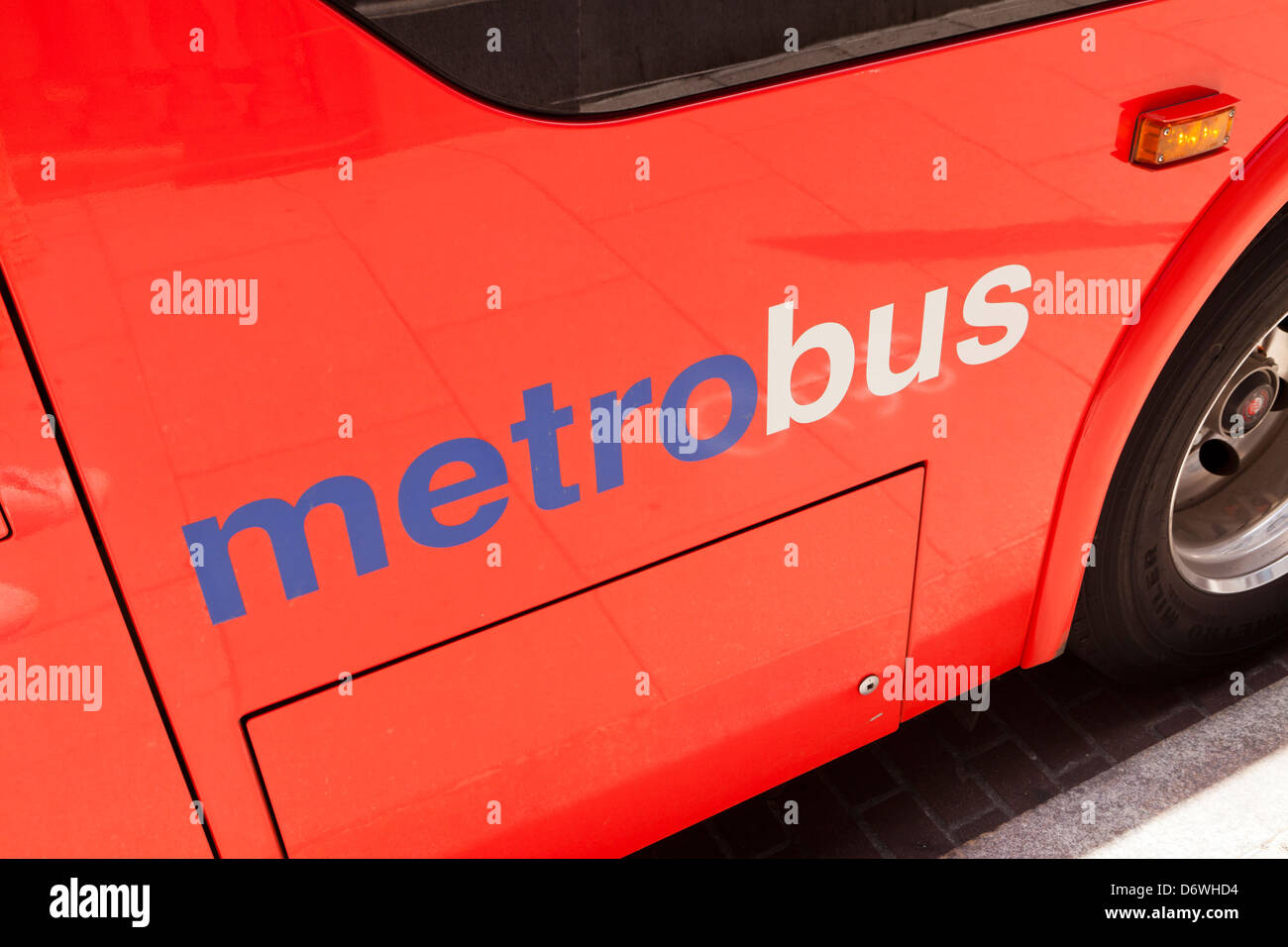Metro Bus Usa High Resolution Stock Photography and Images - Alamy