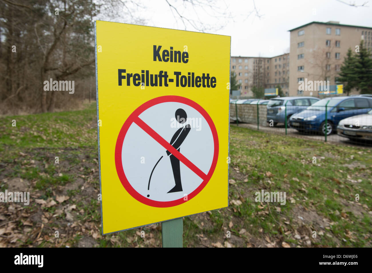 No urination sign hi-res stock photography and images - Alamy