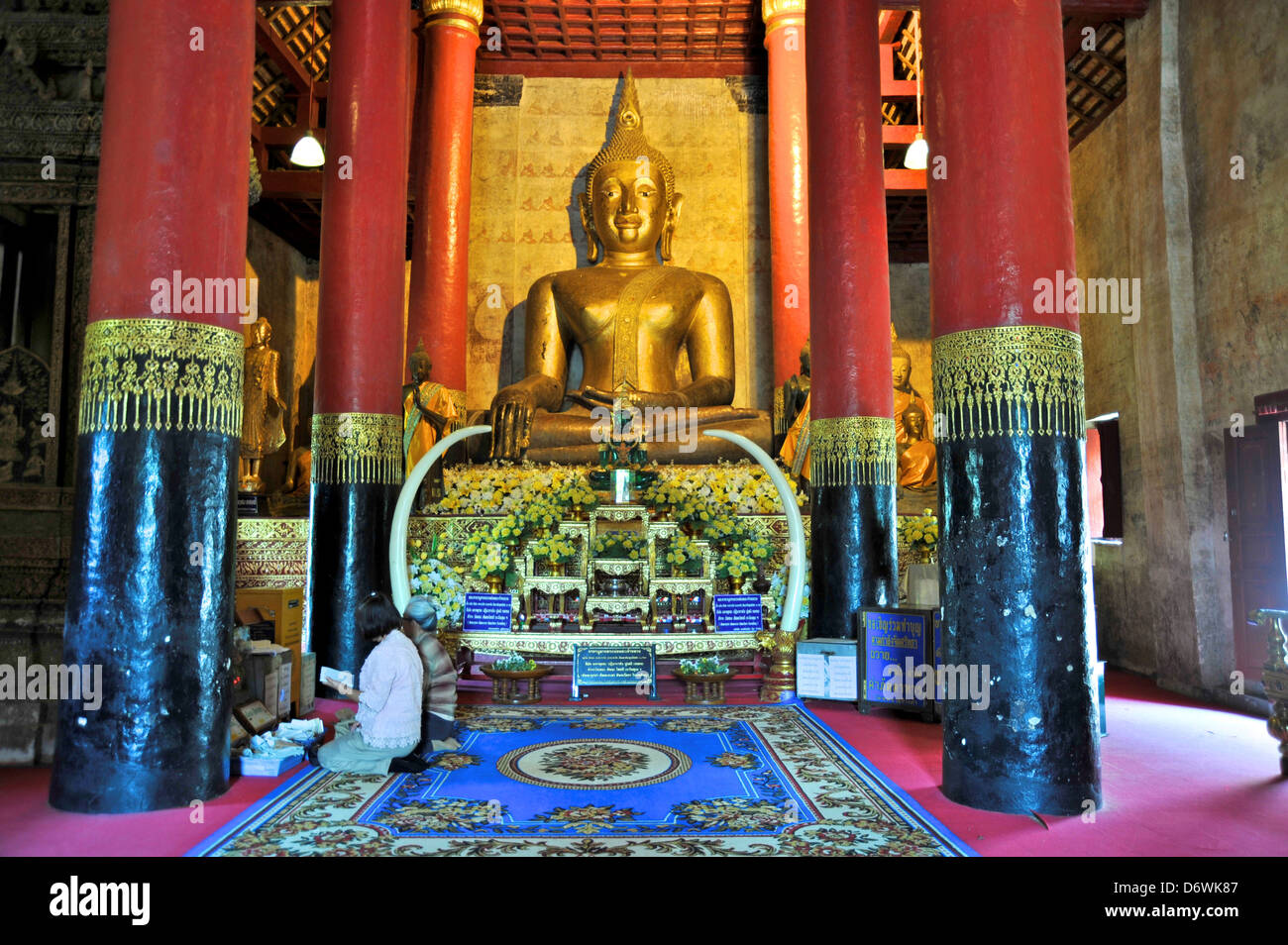 Chang kham temple in hi-res stock photography and images - Alamy