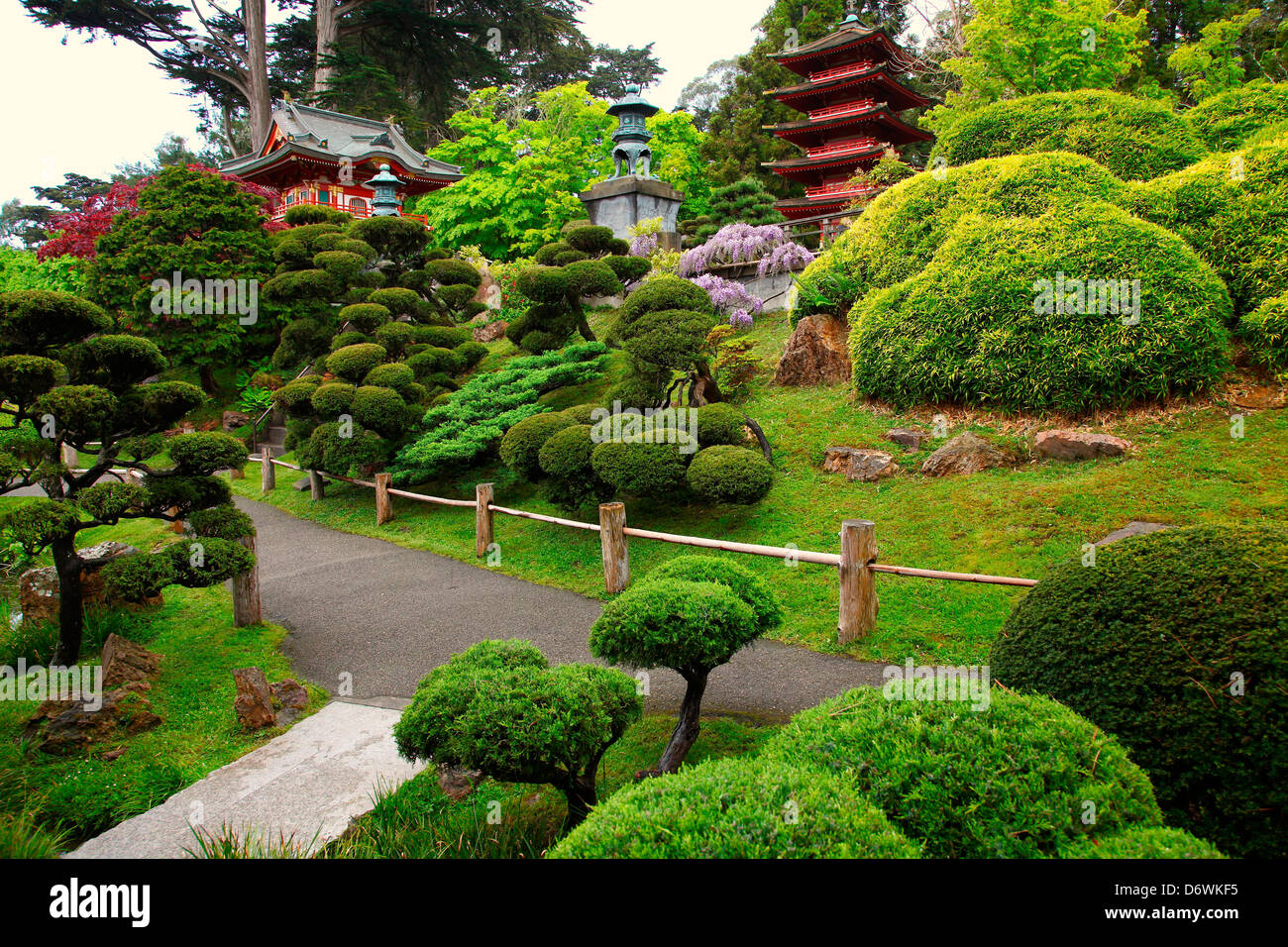 Pagoda, Japanese Tea Garden, San Francisco, California Stock Photo - Alamy