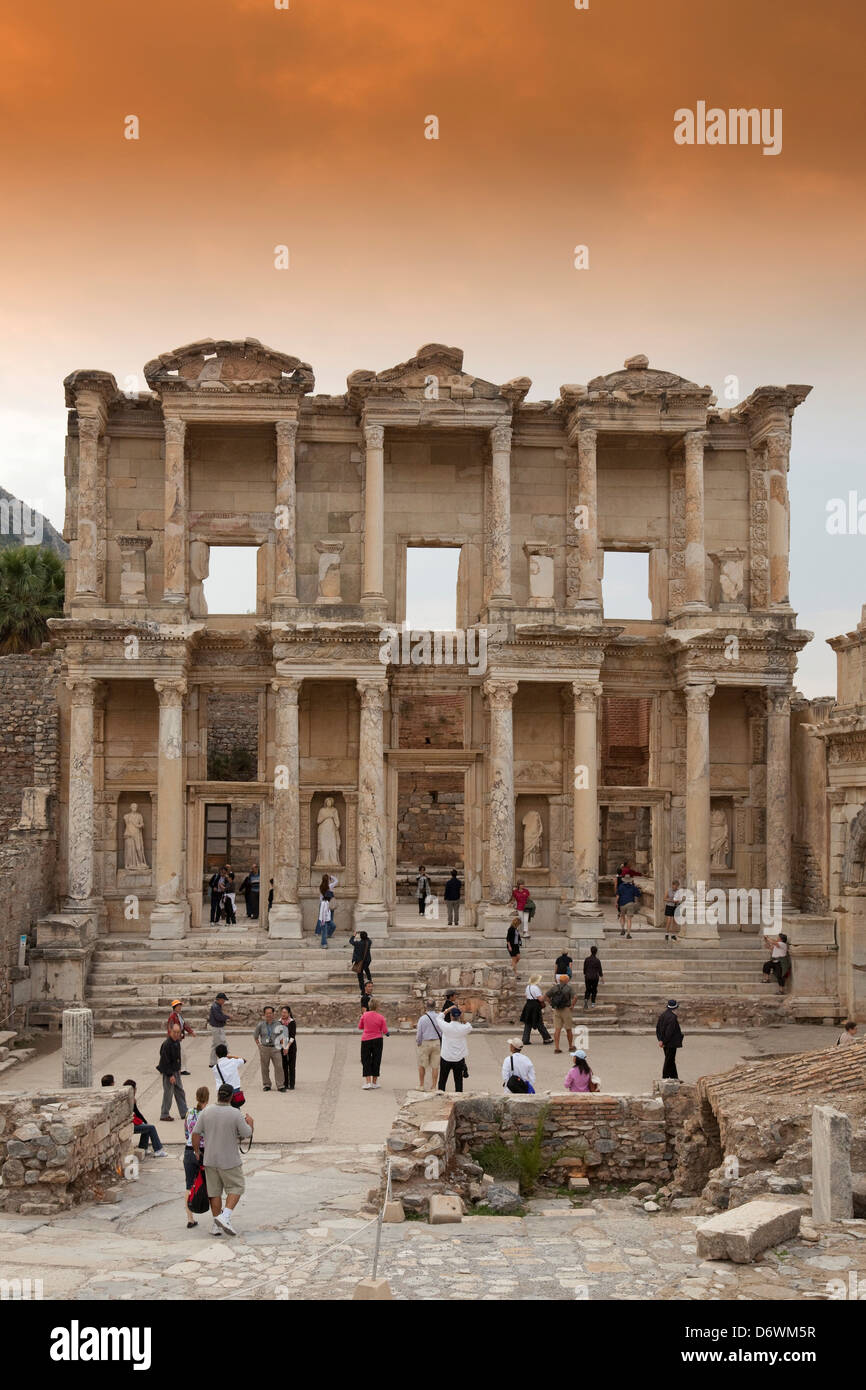 Facade ancient celsus library hi-res stock photography and images - Alamy