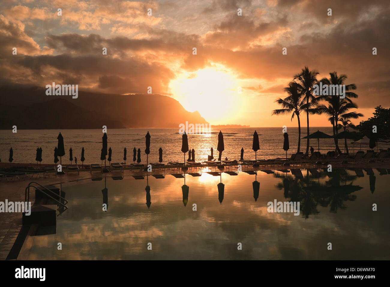 Sunset kailua bay hi-res stock photography and images - Alamy