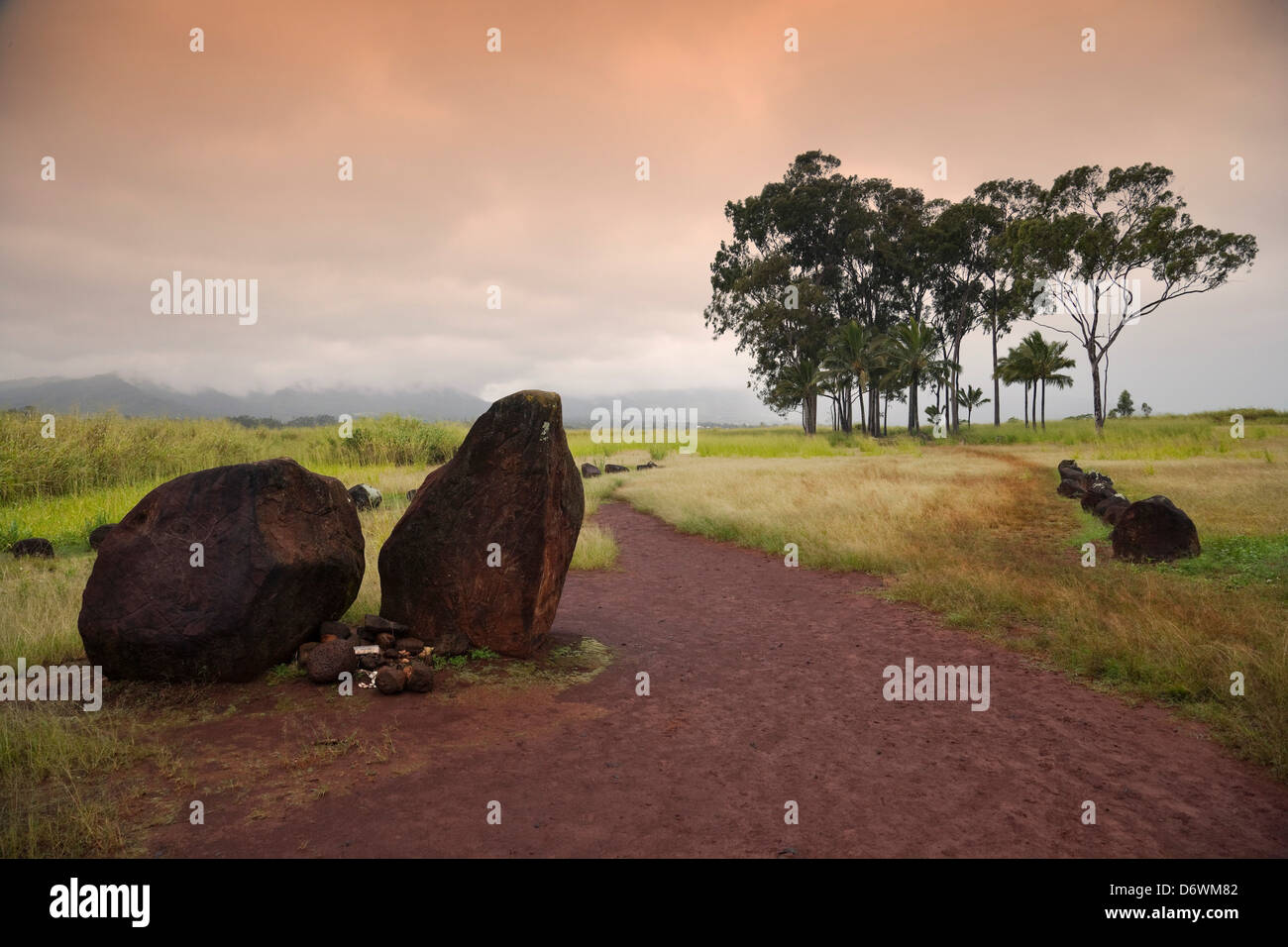 Hawaii, Oahu, Birthing stones (Kuhaniloku State Park Stock Photo - Alamy