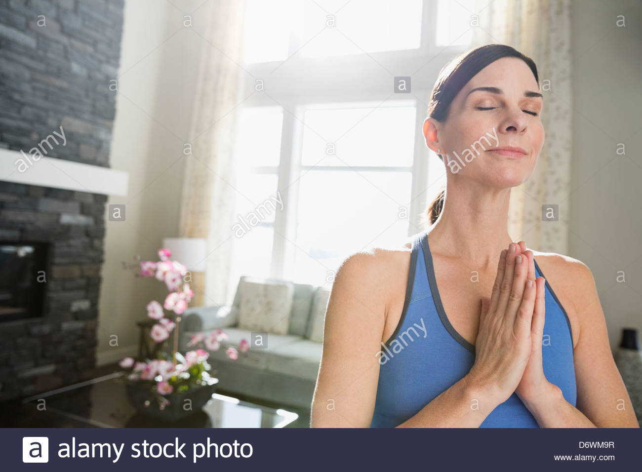 Clasped hands exercise hi-res stock photography and images - Alamy