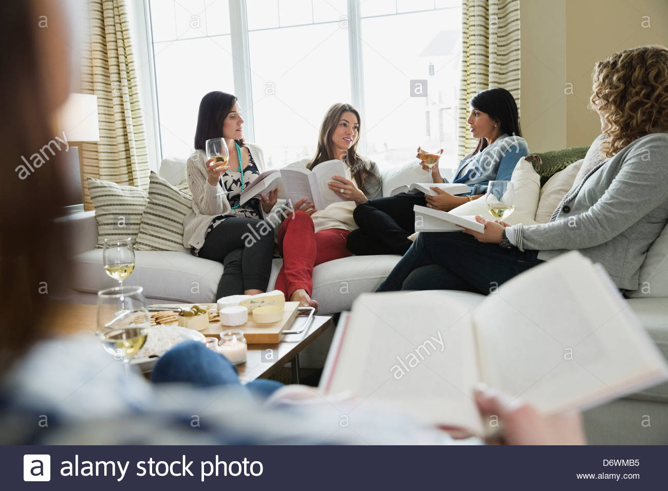 Group women serious four hi-res stock photography and images - Alamy