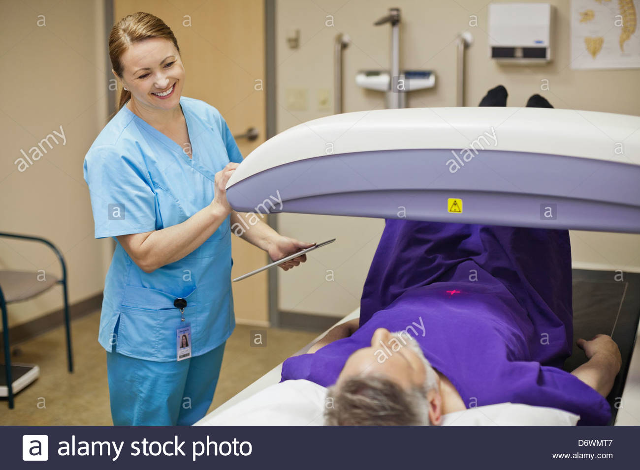 Bone surgeon hi-res stock photography and images - Alamy