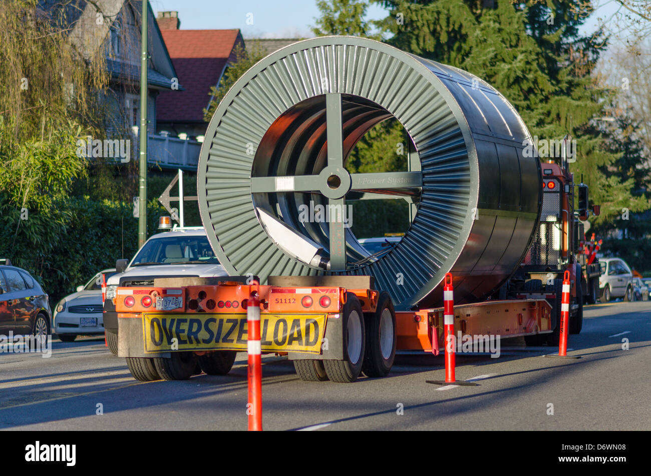 Cable truck hi-res stock photography and images - Alamy