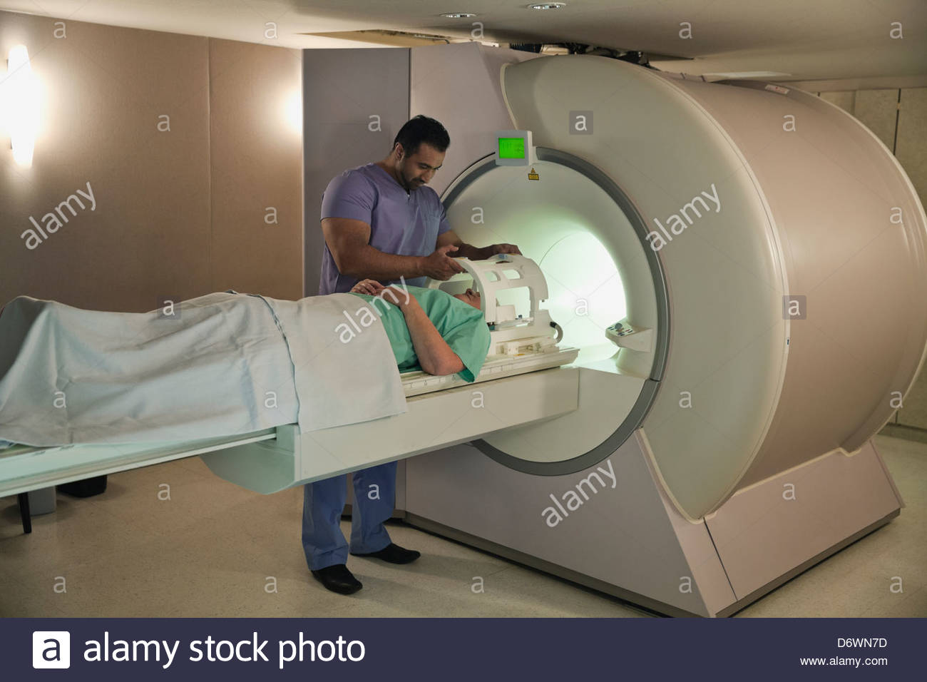 Full scan hi-res stock photography and images - Alamy