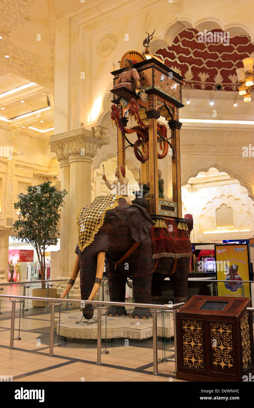 Statue of an Indian Elephant with Riders, Ibn Battuta Shopping Mall ...