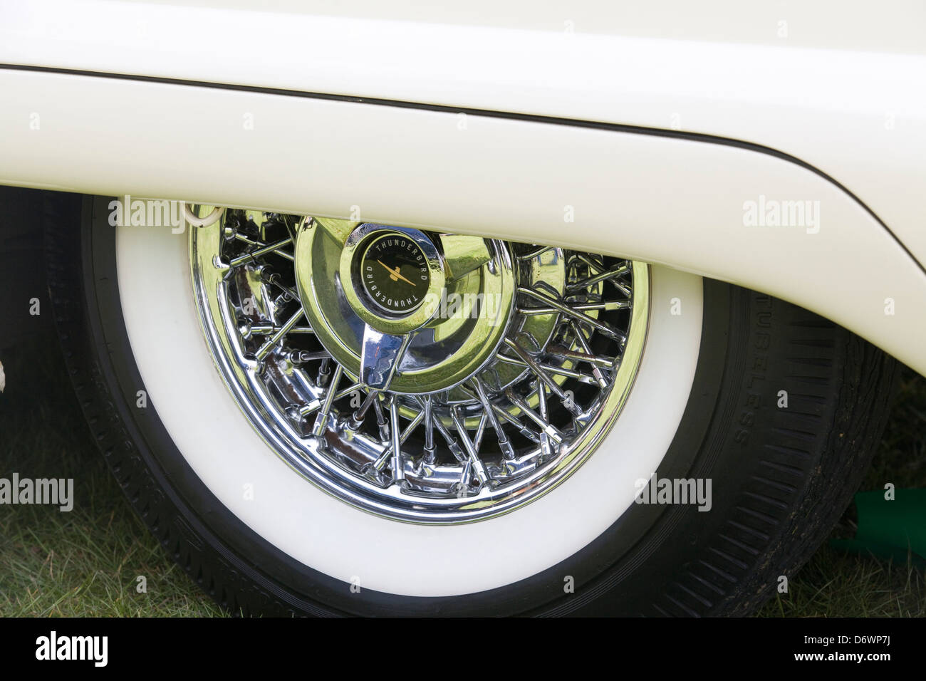 Wheel and Arch of a classic Thunder Bird Car Stock Photo - Alamy