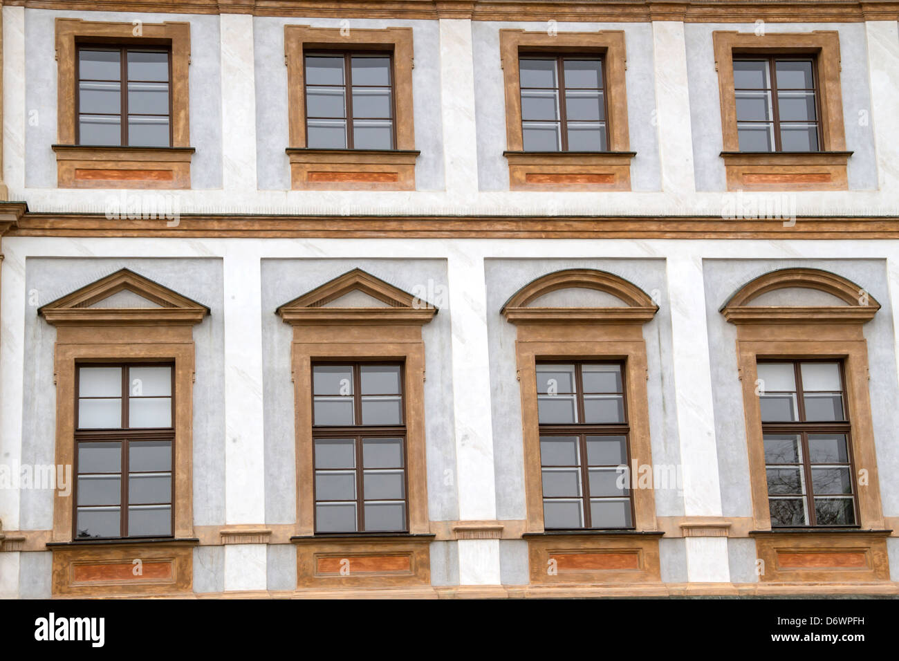 Old building background hi-res stock photography and images - Alamy