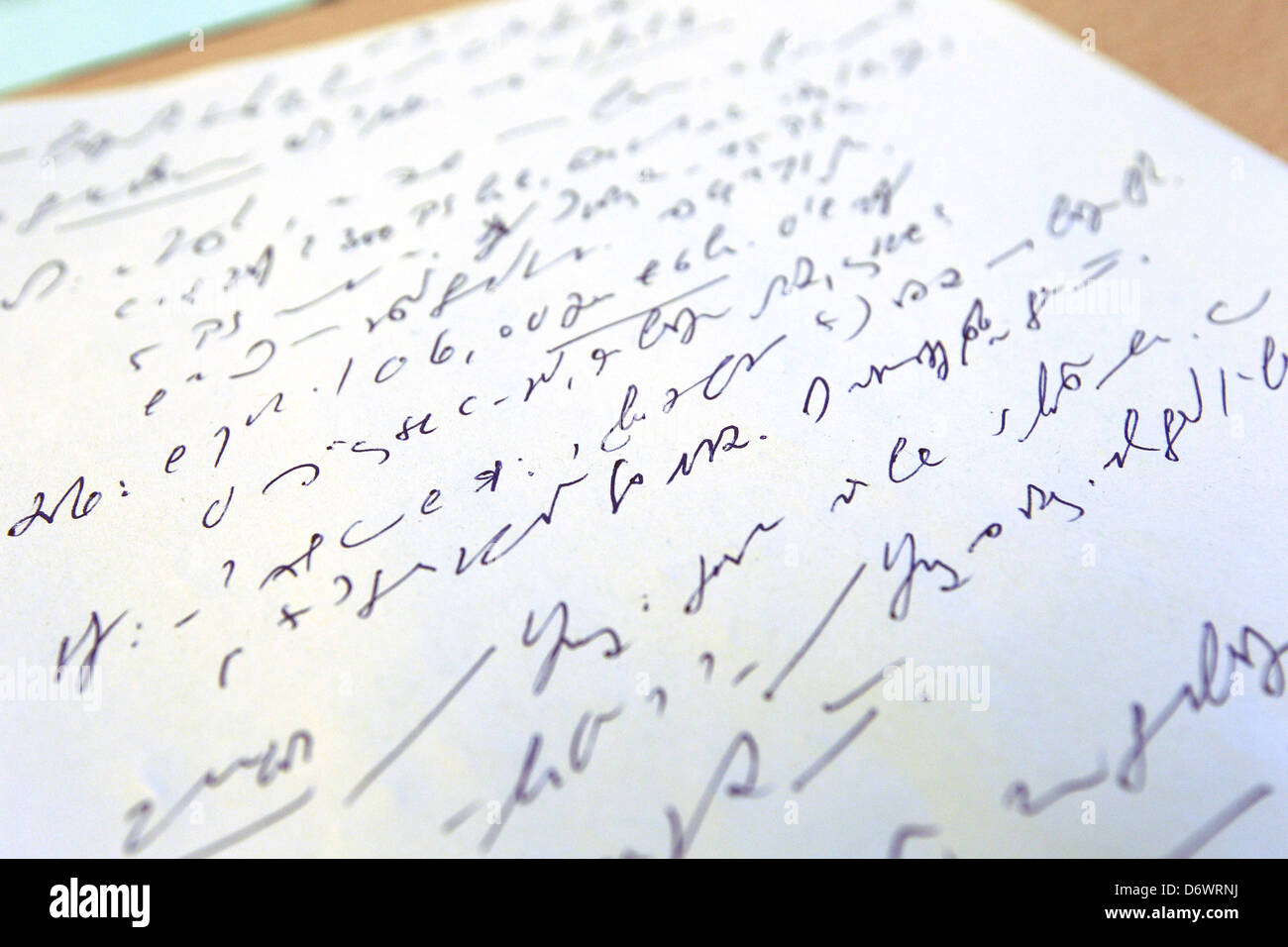 Bullet point notes hi-res stock photography and images - Alamy