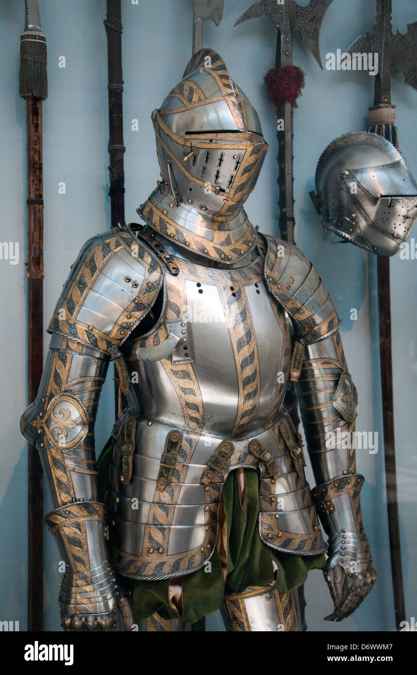 The Armor of Johann Wilhelm in the Metropolitan Museum of Art, (Met ...