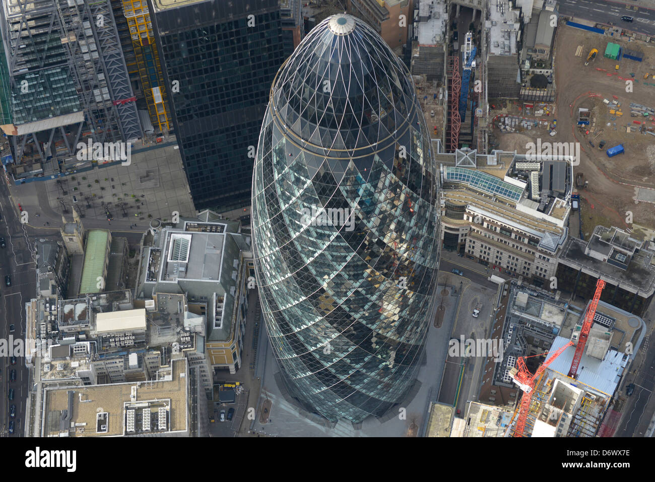 The gherkin london aerial hi-res stock photography and images - Alamy