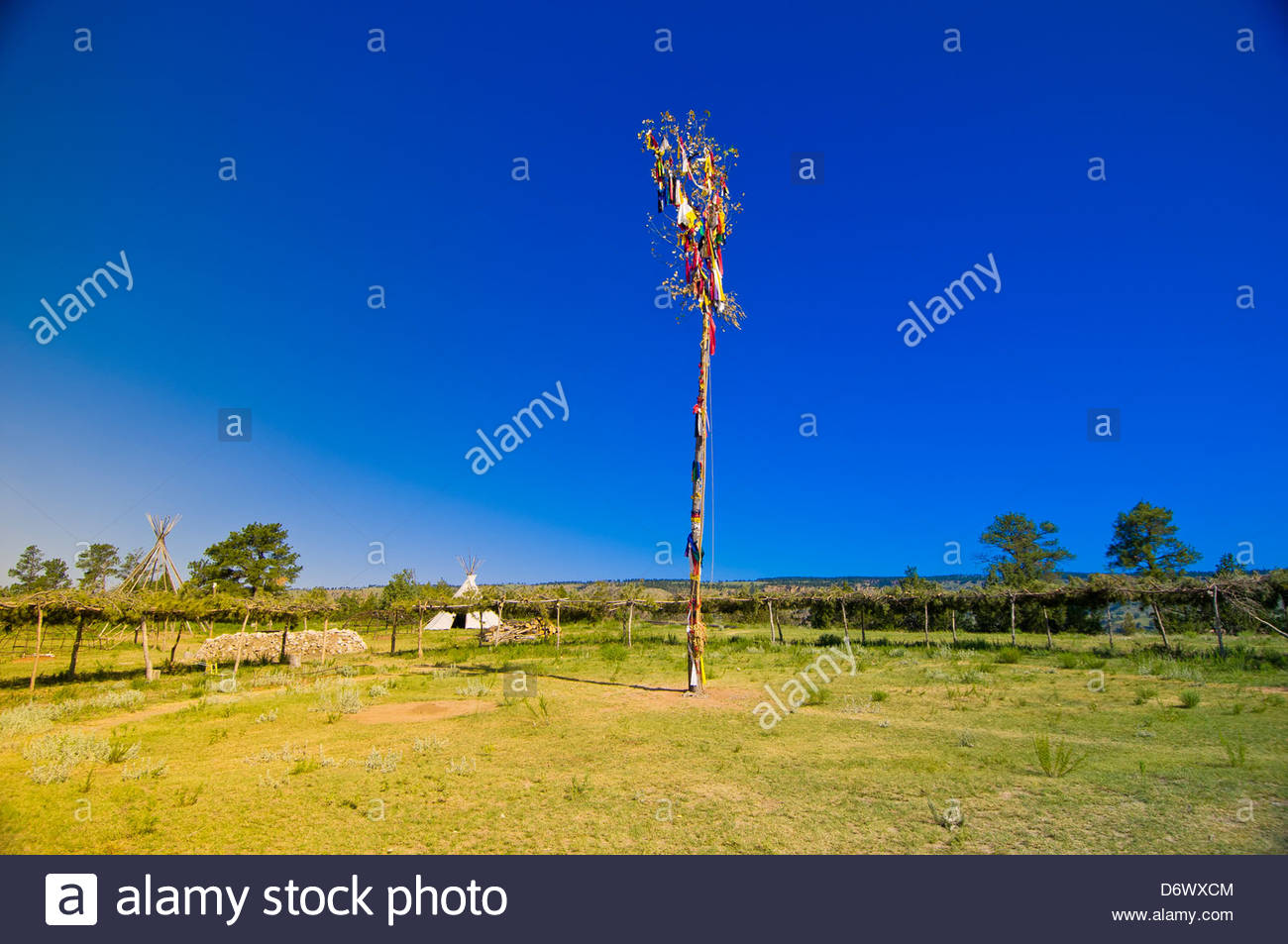 Native American Totem Pole Near Stock Photos & Native American Totem ...
