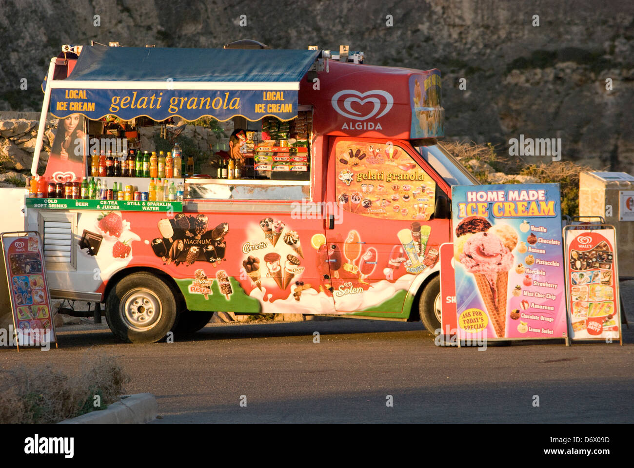 Ice cream van Stock Photo - Alamy