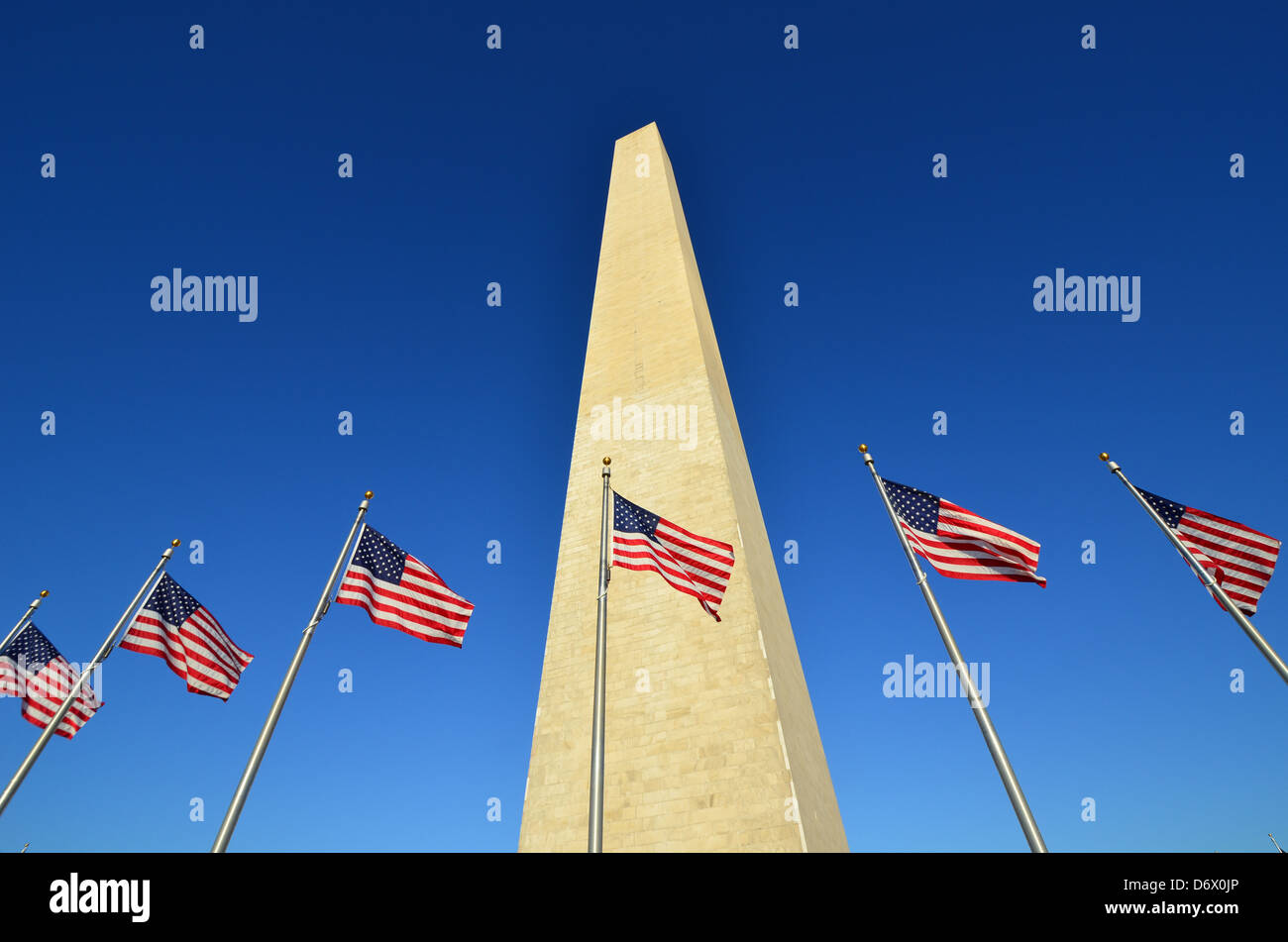 Washington Monument in blue sky Stock Photo - Alamy