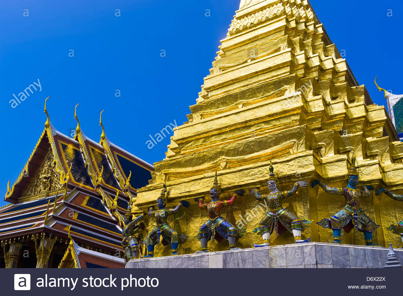 Garuda Sculpture High Resolution Stock Photography and Images - Alamy