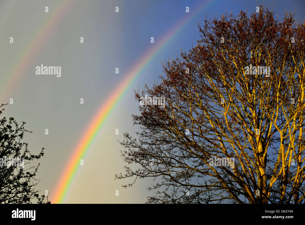 Double rainbow uk hi-res stock photography and images - Alamy
