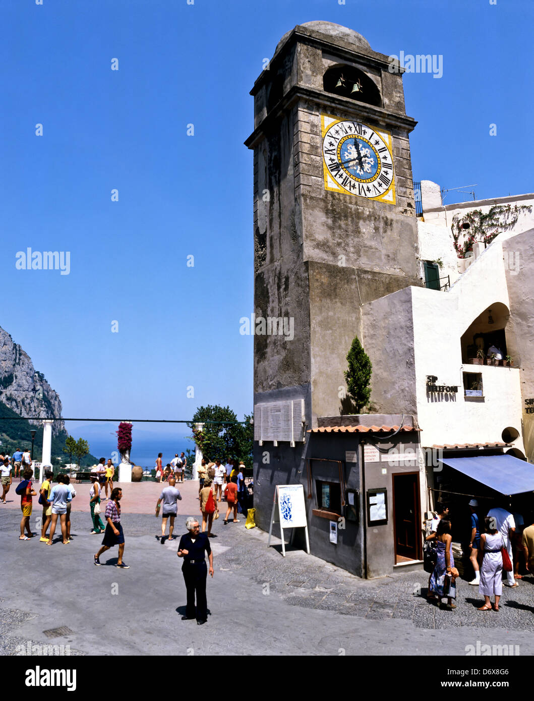 Centre of capri hi-res stock photography and images - Alamy