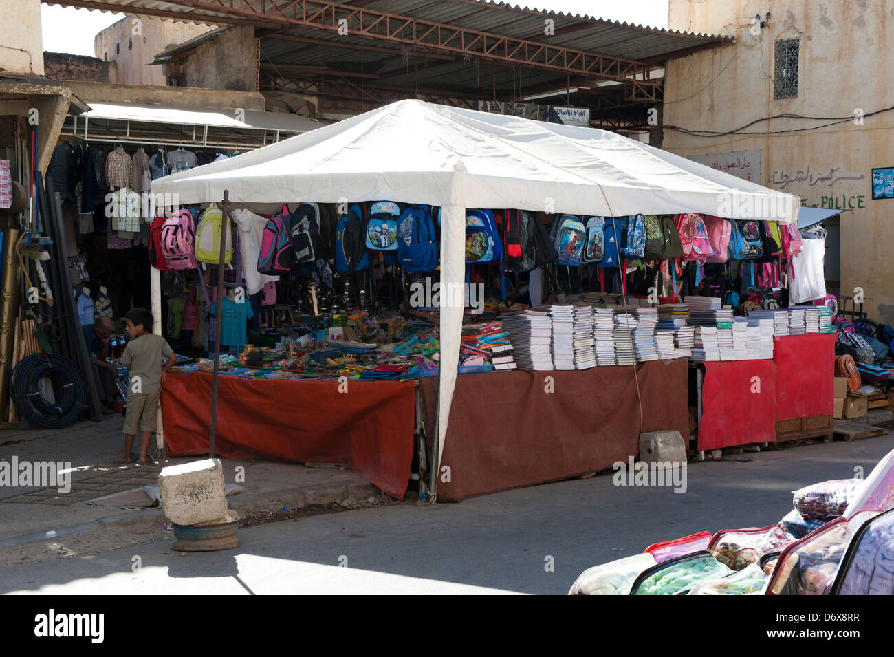 Morocco street taza shop hi-res stock photography and images - Alamy