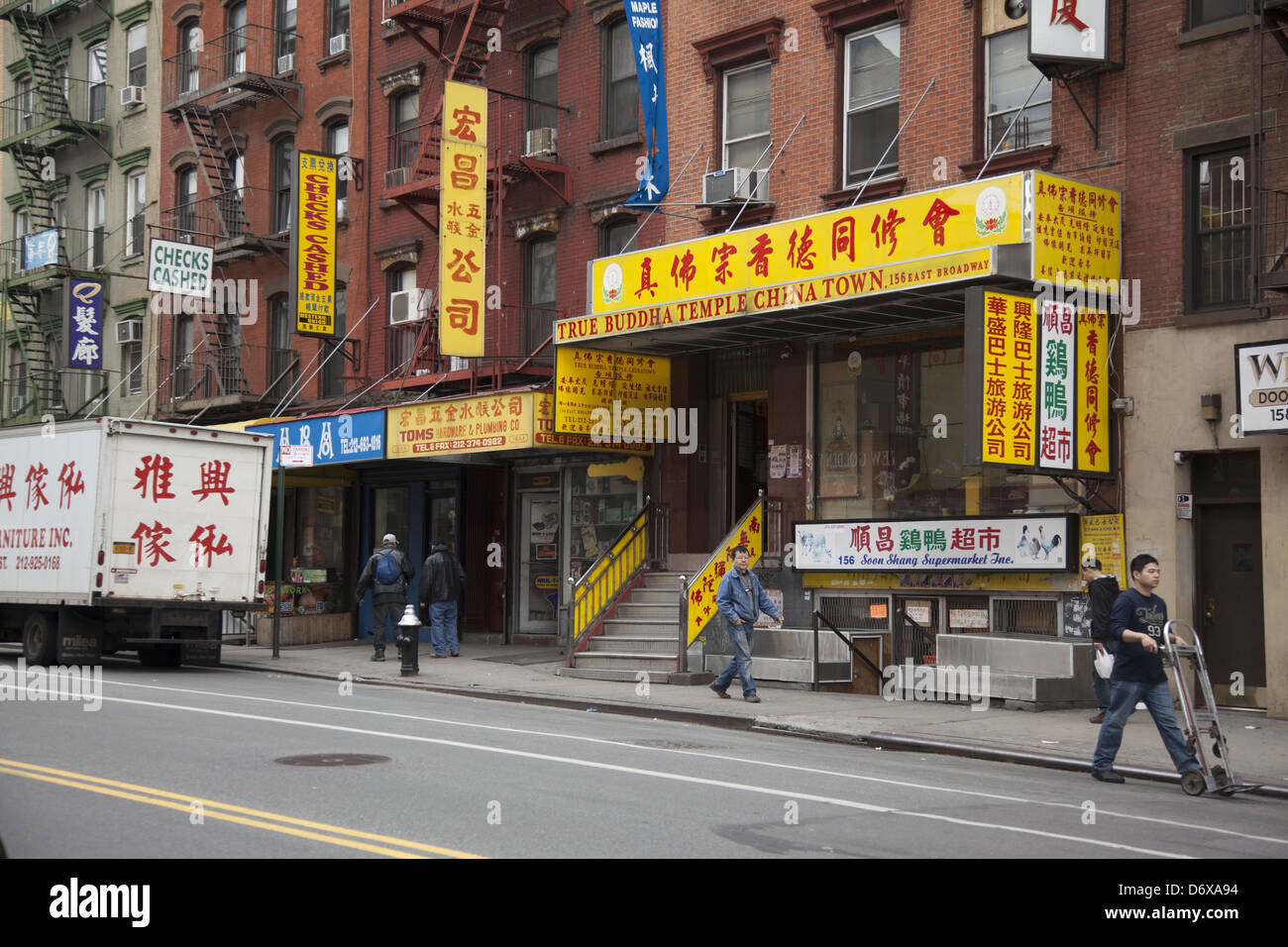 Along East Broadway, Chinatown, Lower East Side, Manhattan, New York ...