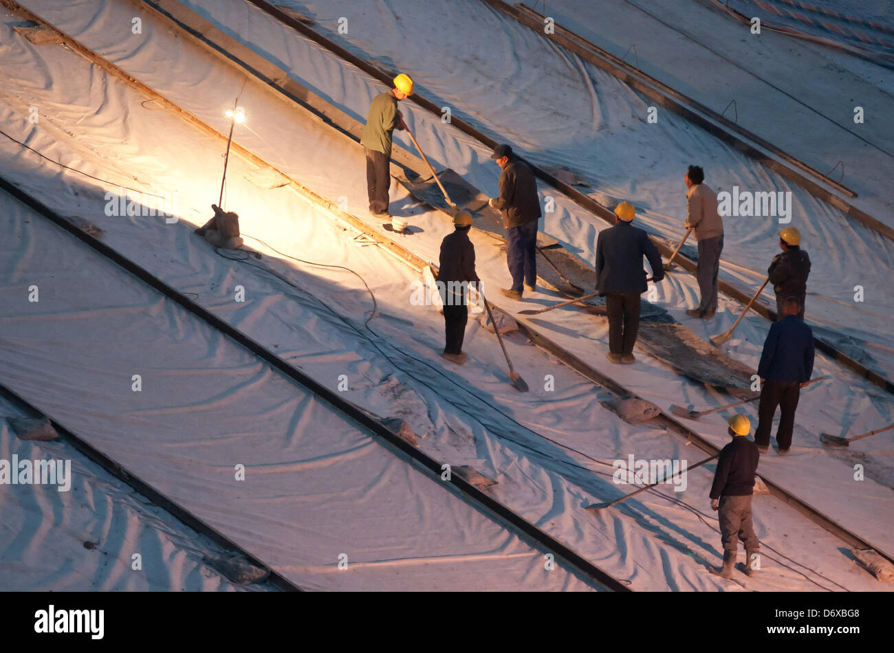 Construction at the North South Water Transfer Project (Chinese: 南水北调工程 ...
