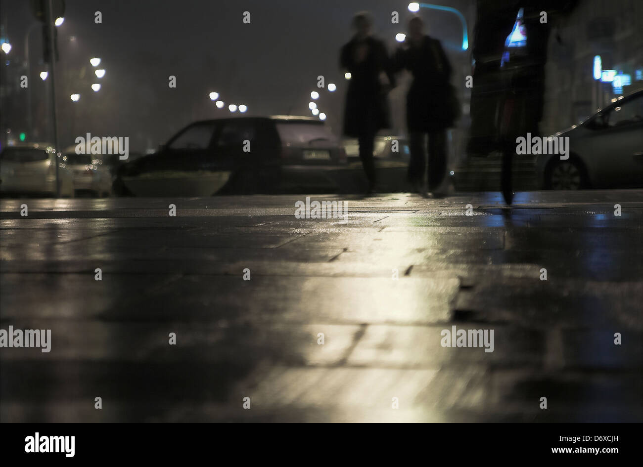 Wet sidewalk and wave hi-res stock photography and images - Alamy
