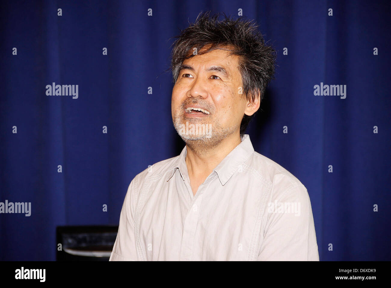 David henry hwang hi-res stock photography and images - Alamy