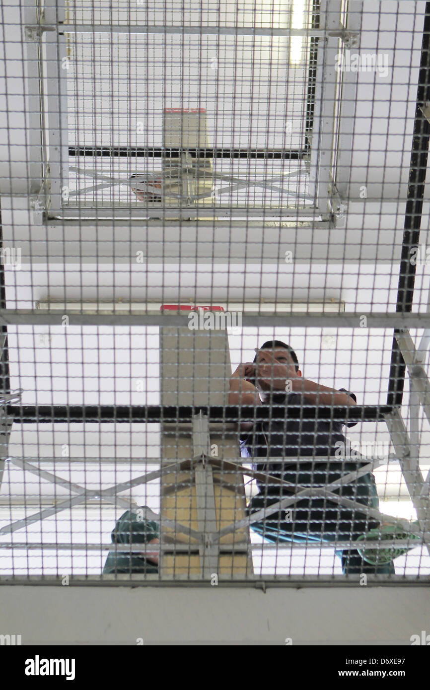 Detention center immigration hi-res stock photography and images - Alamy