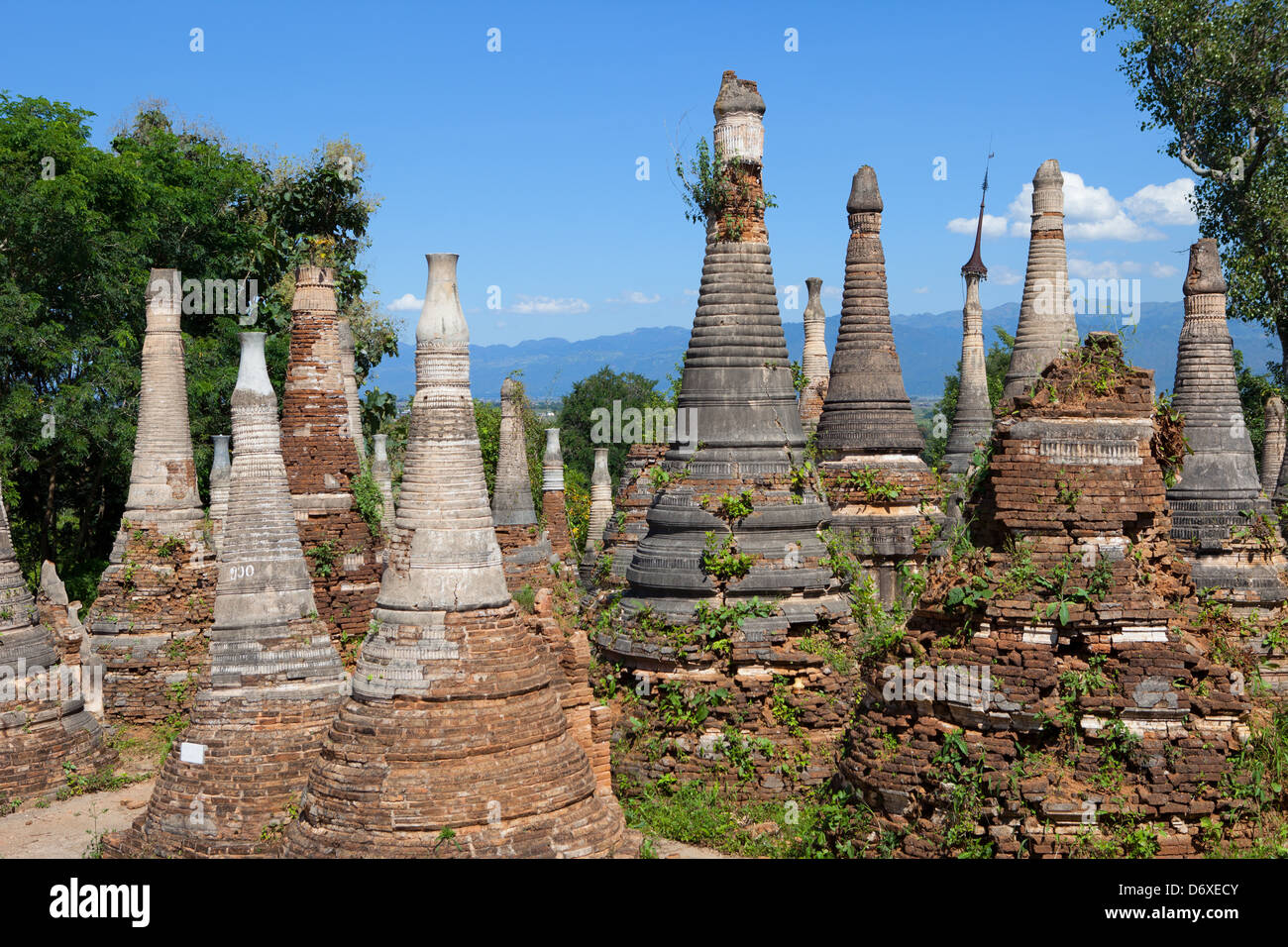 Temple in Myanmar Burma Stock Photo - Alamy