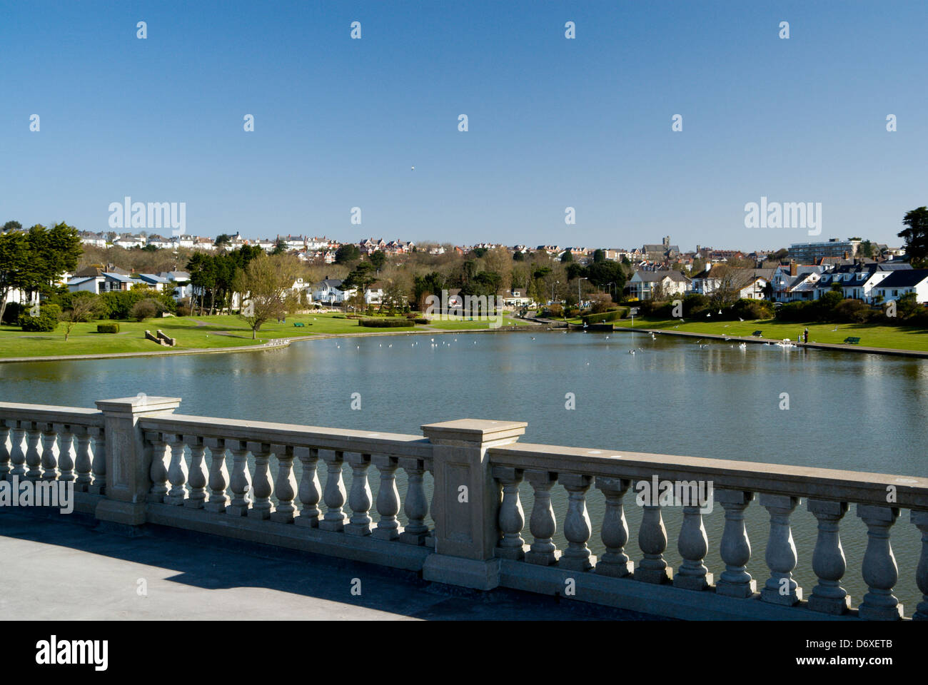 Lake and park, cold knap, barry, vale of glamorgan, south wales, uk ...