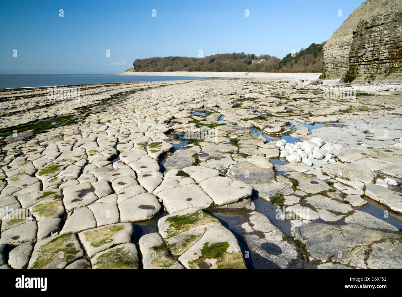 cold knap beach looking towards porthkerry, barry, vale of glamoergan ...