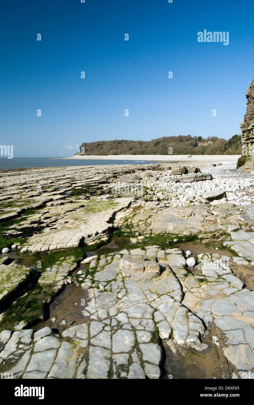 Porthkerry barry sunny hi-res stock photography and images - Alamy