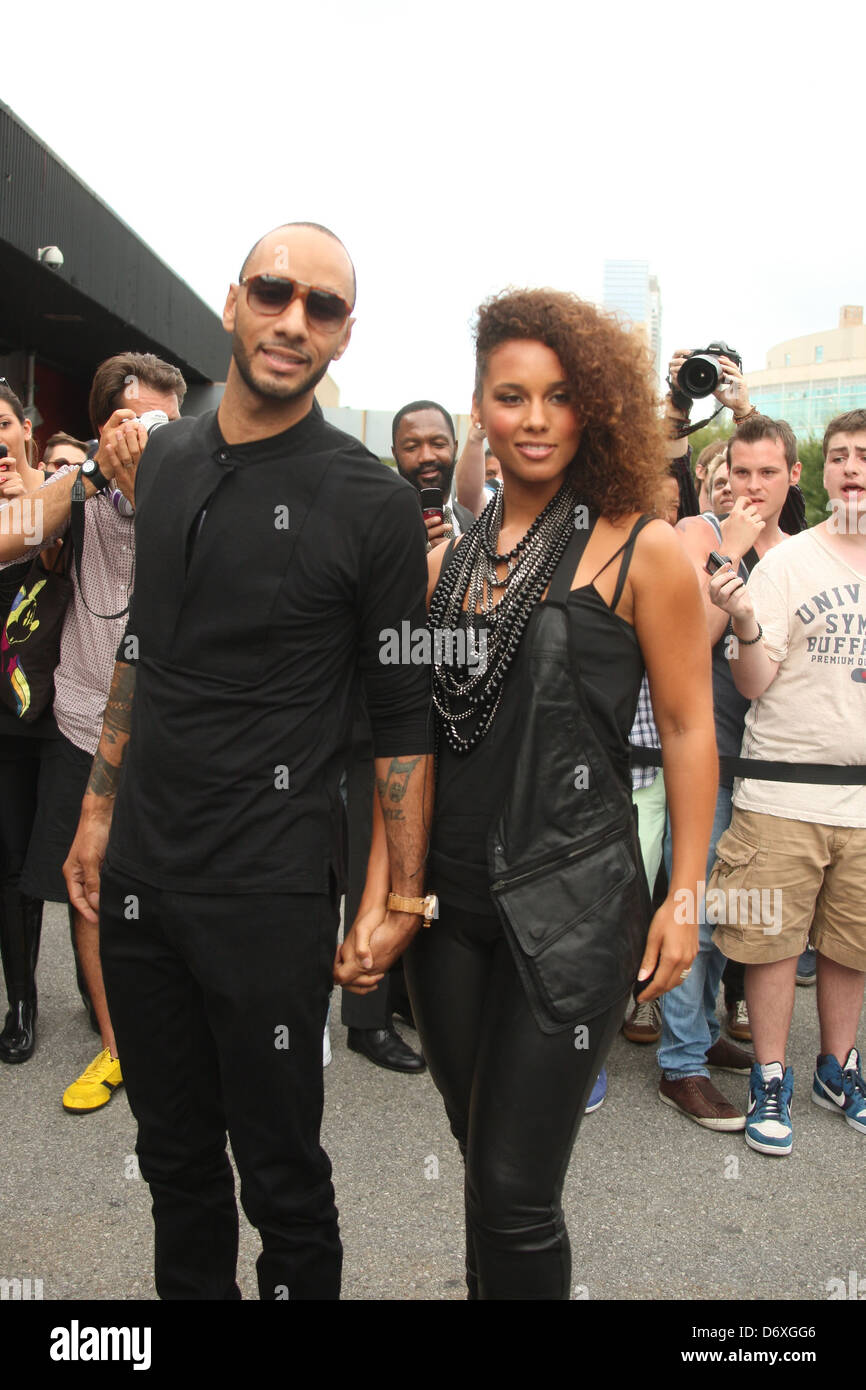 Swizz Beats, Alicia Keys Mercedes-Benz New York Fashion Week Spring ...