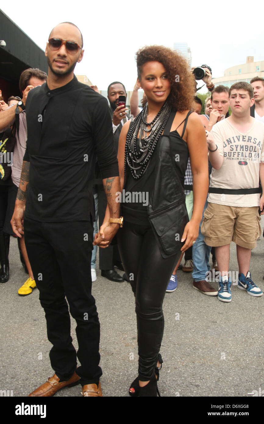 Swizz Beats, Alicia Keys Mercedes-Benz New York Fashion Week Spring ...