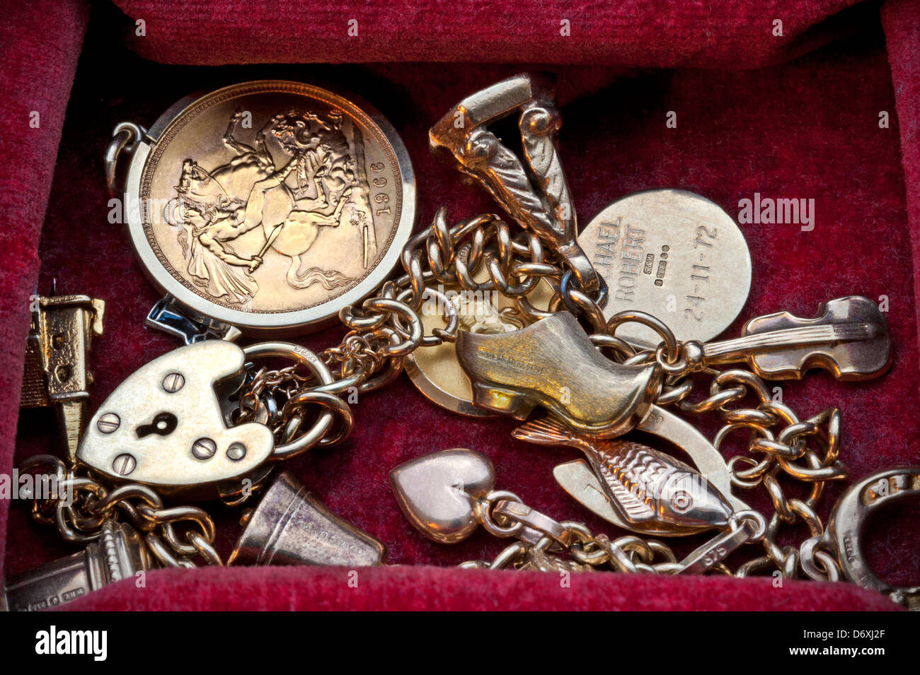 Gold old scrap unused gold charms precious metal jewellery ephemera ...