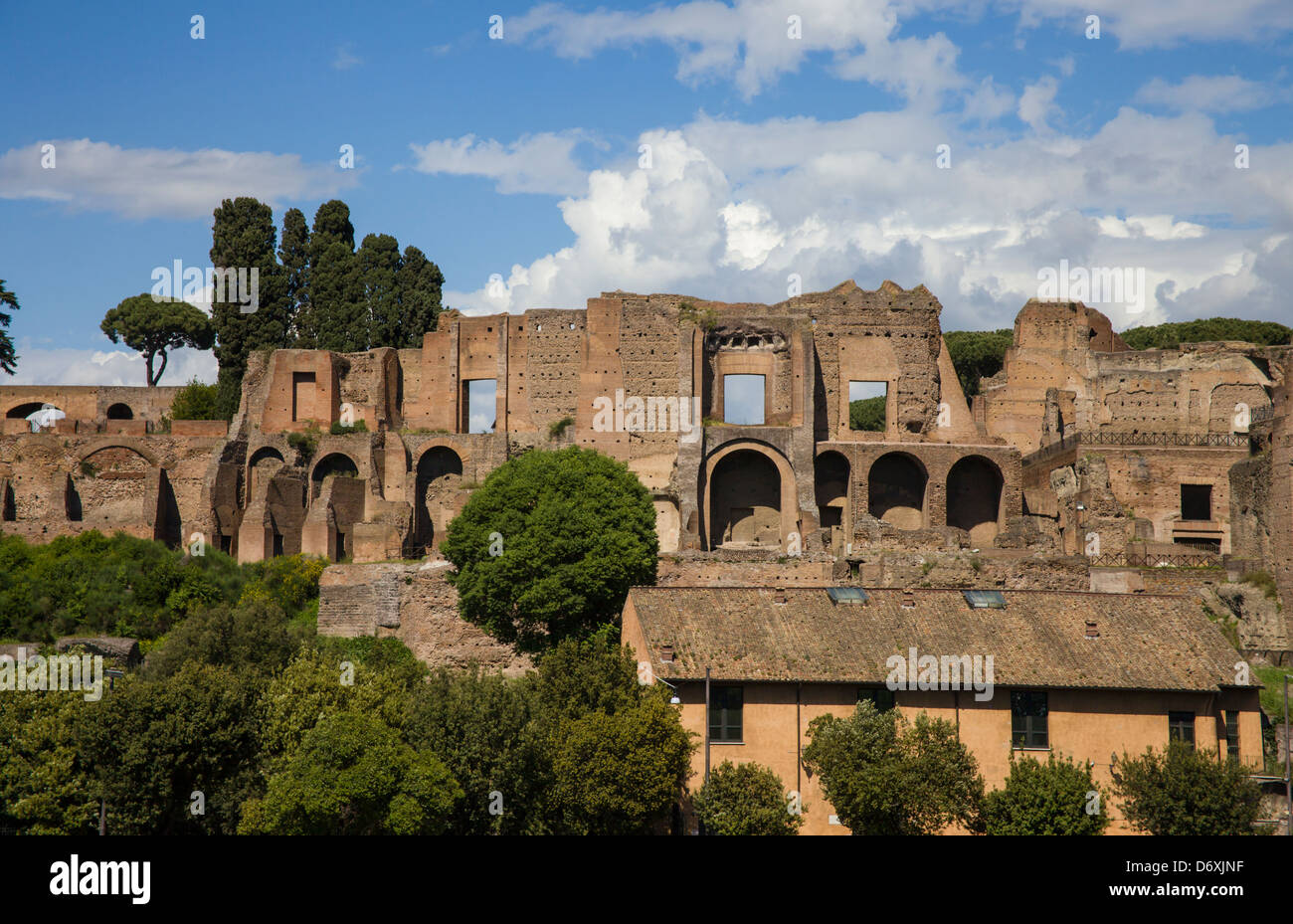 Buildings Of Rome High Resolution Stock Photography and Images - Alamy