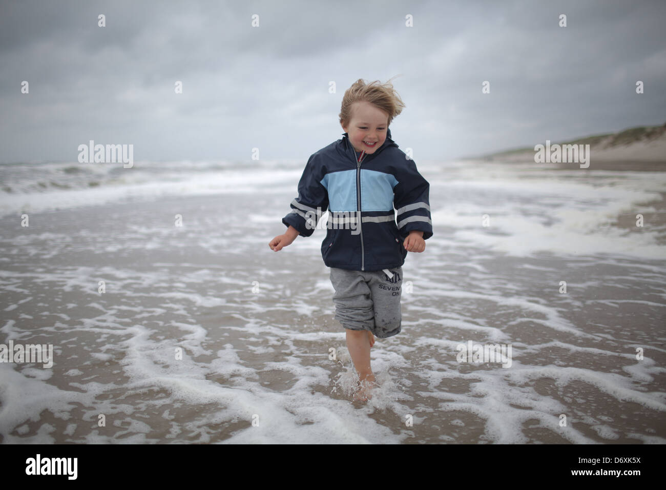 Barefoot Running High Resolution Stock Photography and Images - Alamy
